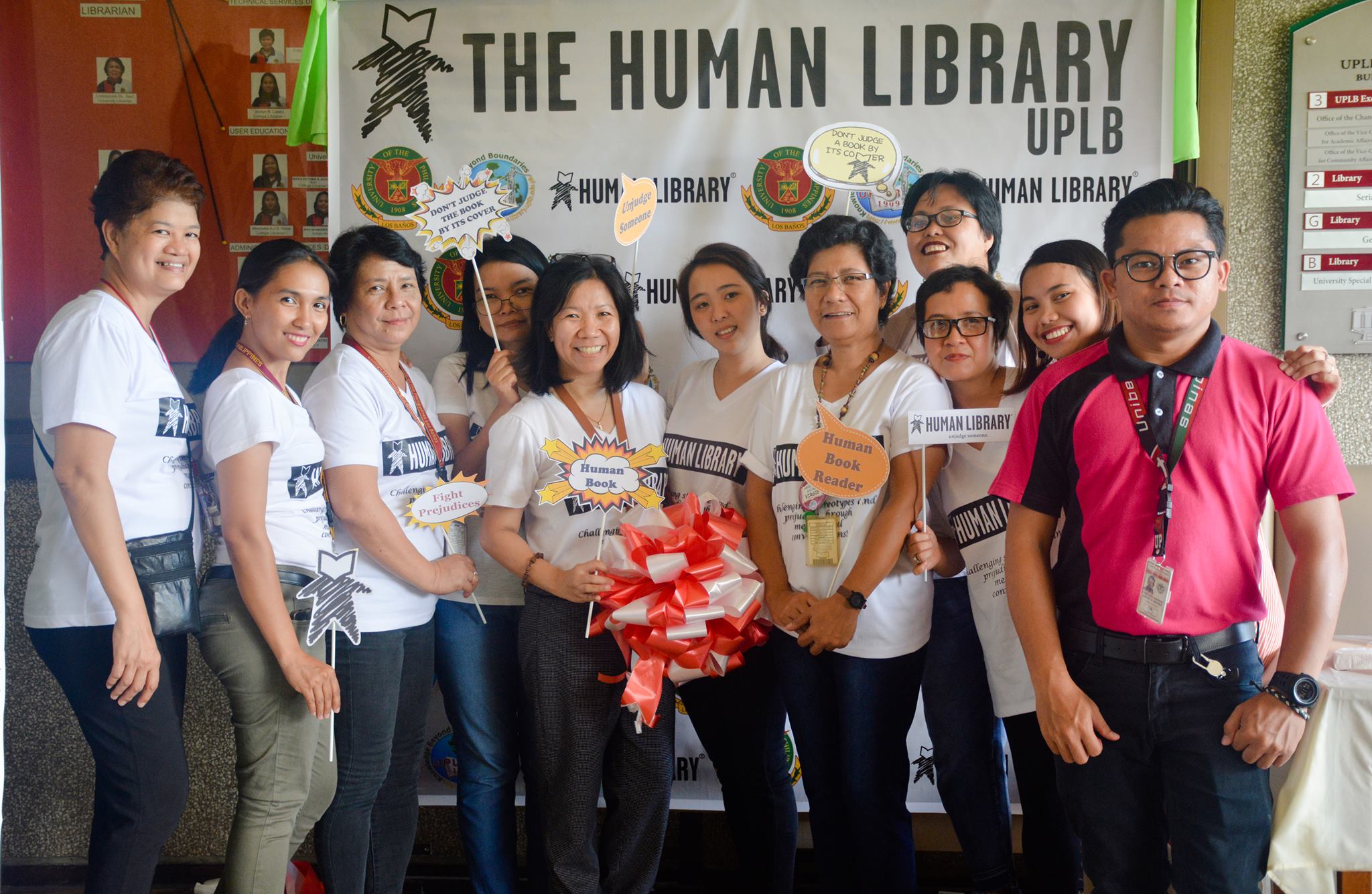Ang mga buhay na libro ng UPLB University Library | Los Baños Times